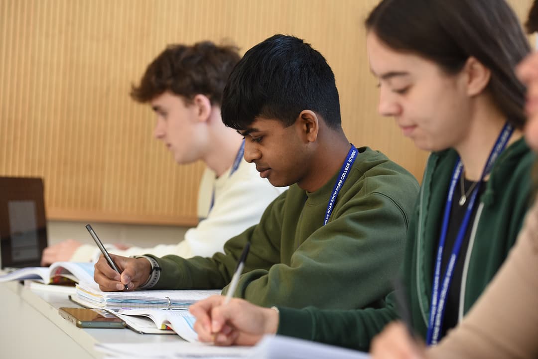 Writing your personal statement | Hills Road Sixth Form College